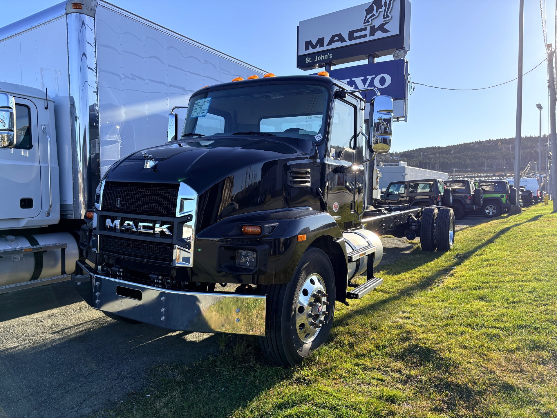 2026 Mack MD7 Chassis – Hickman Truck Centre
